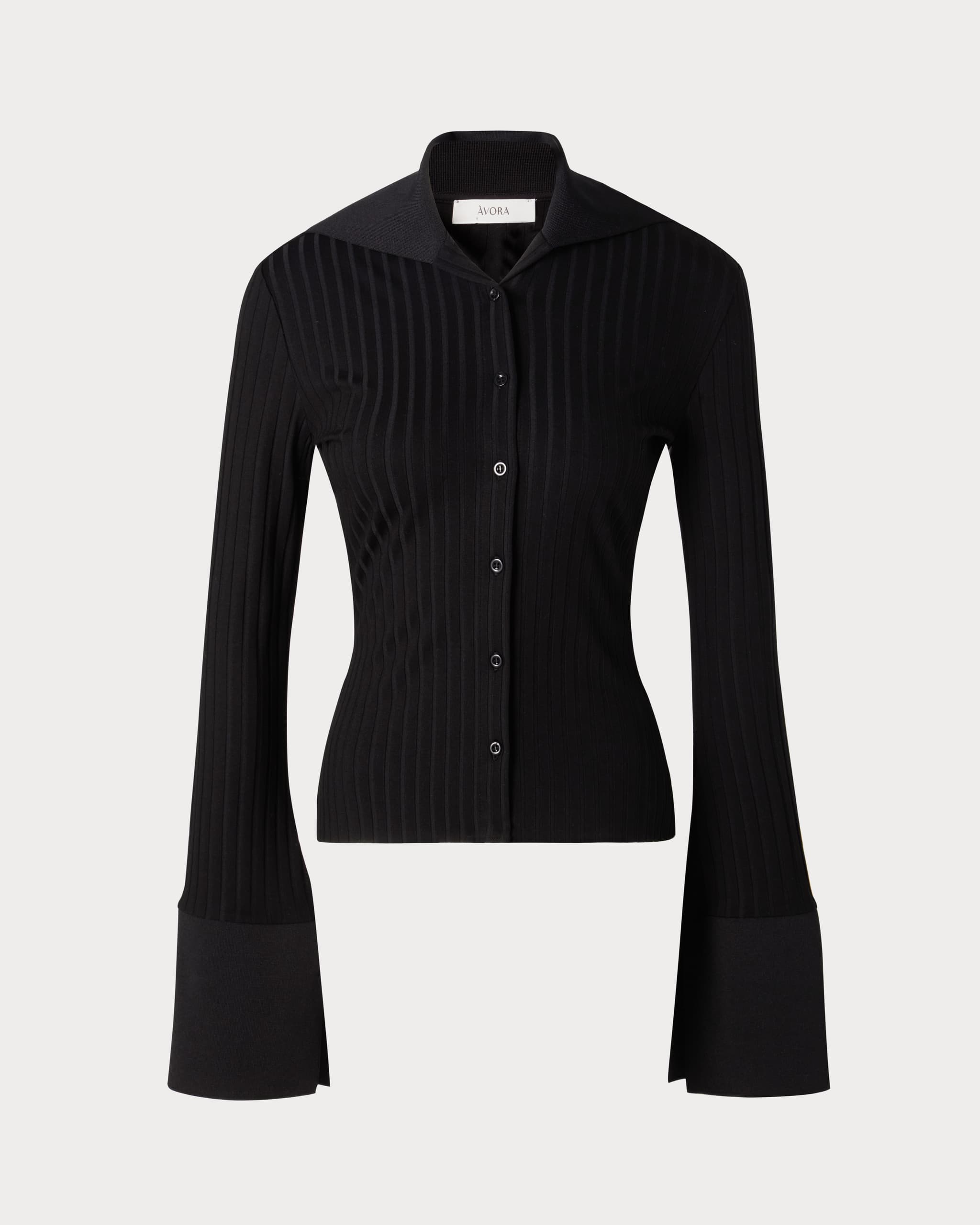 ÀVORA - Where timeless classics meet playful collectibles